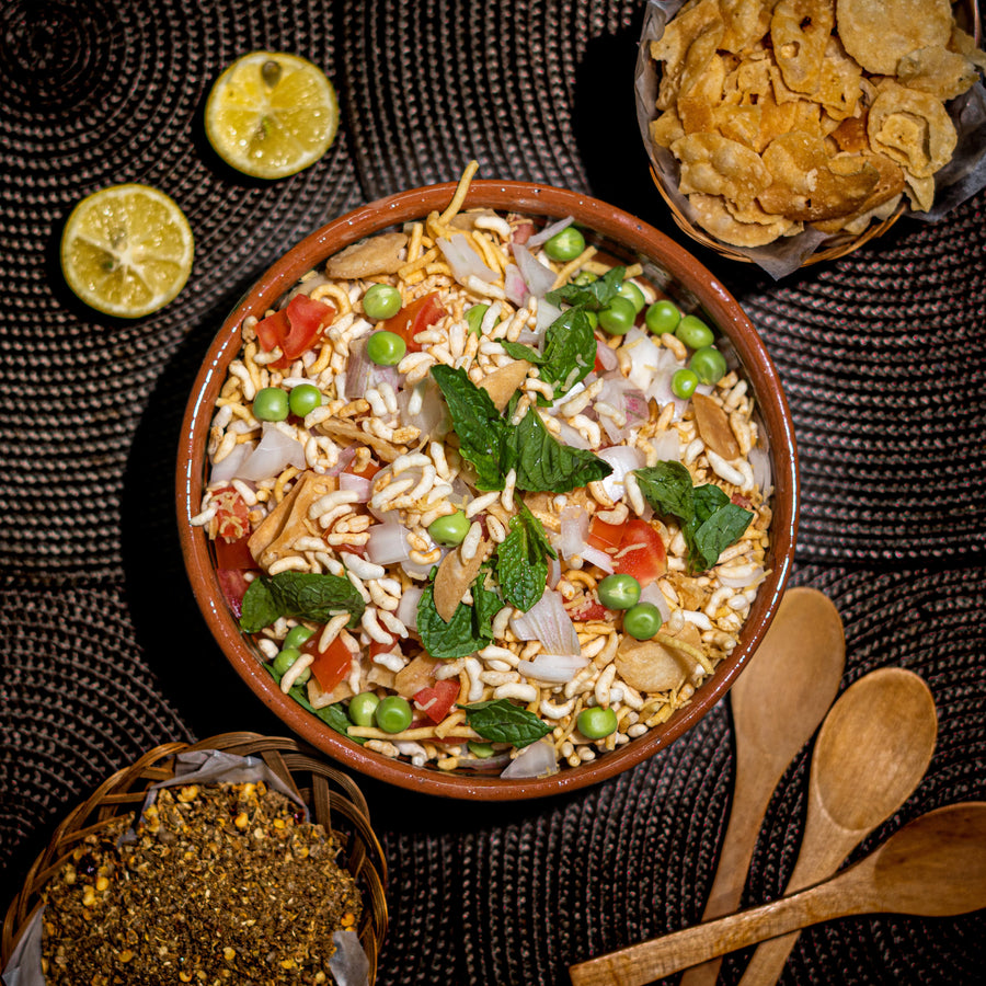 Crunchy Bhel Puri – KARACHI NIMKO CHATKHARAY ACHAR